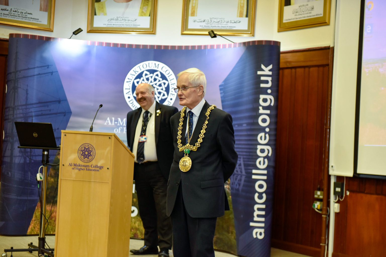 Dundee Lord Provost 'honoured' to welcome students - Al-Maktoum College